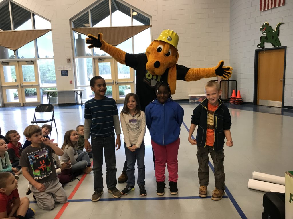 Digger and Ms. Maria visit Dames Ferry Elementary – Digger Dog